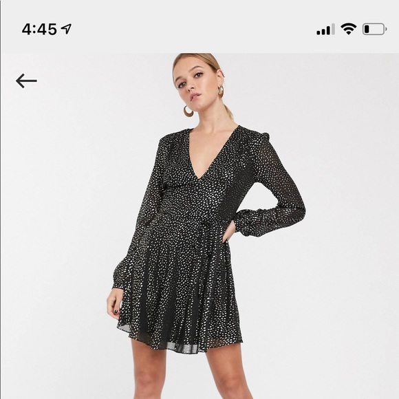 Glamorous | Dresses | Glamorous Brand Mini Dress Black Metallic Gold ...